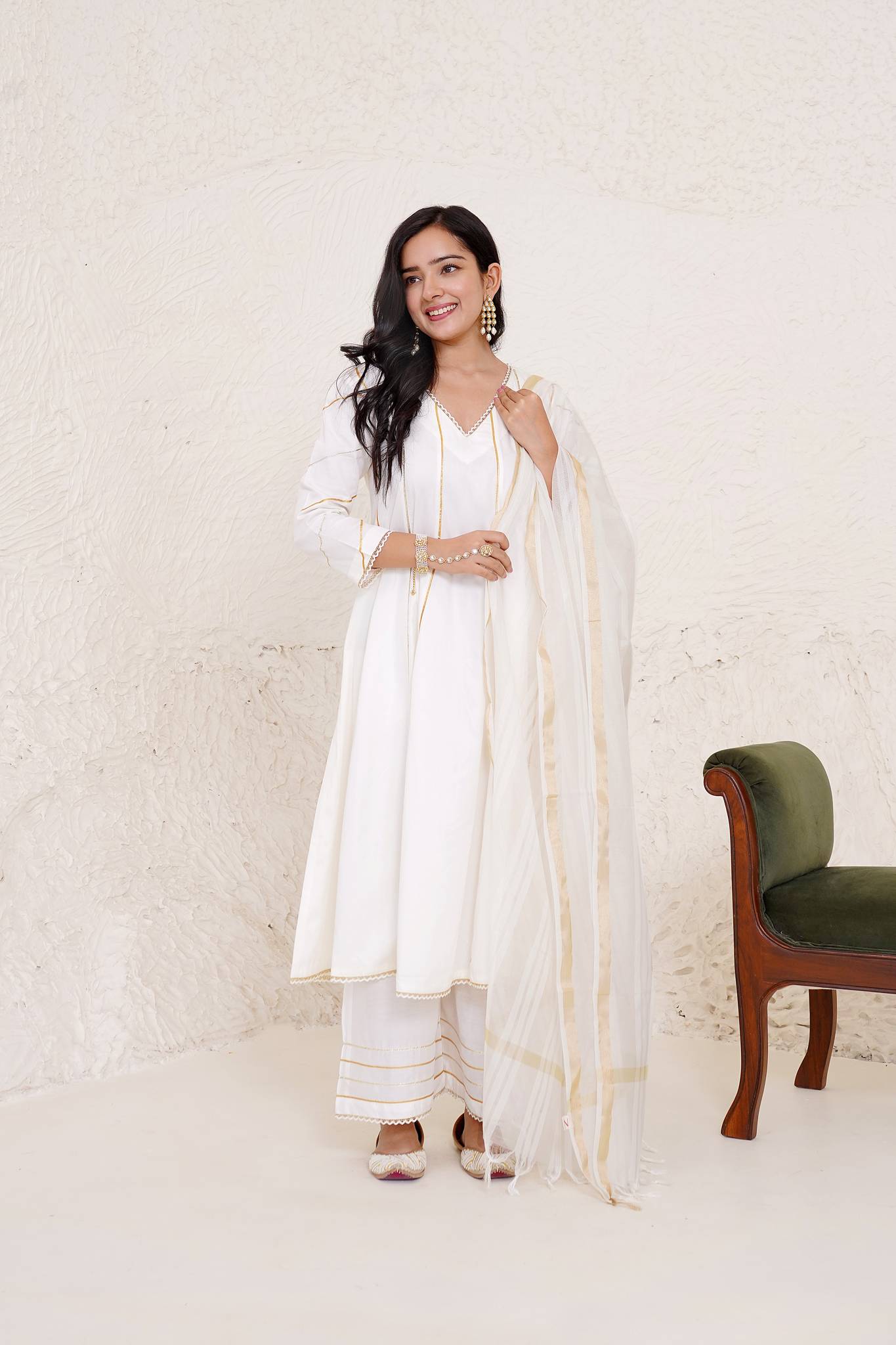 Ivory Anarkali 2024 | Shop Ivory Rosa Anarkali online - Nero India